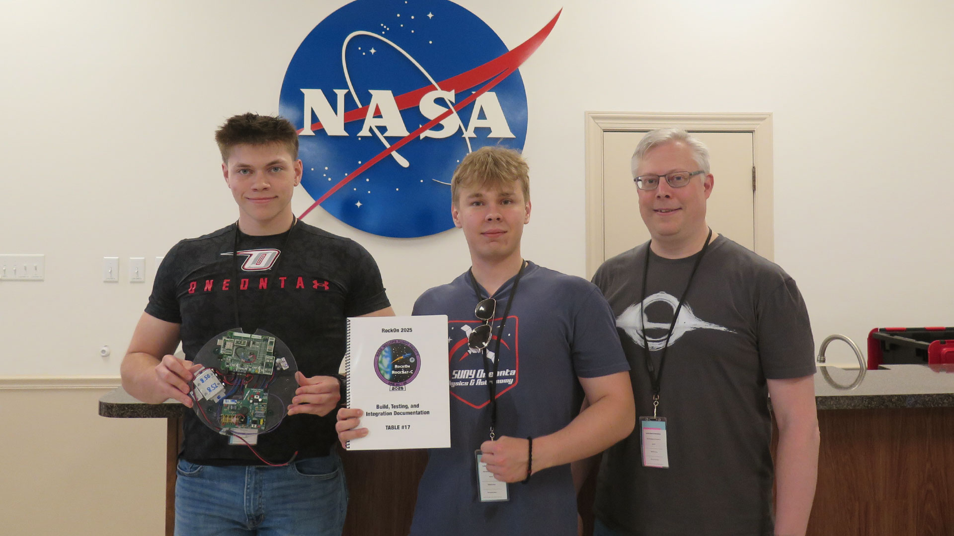Physics Students Launch Rocket at NASA Facility | SUNY Oneonta